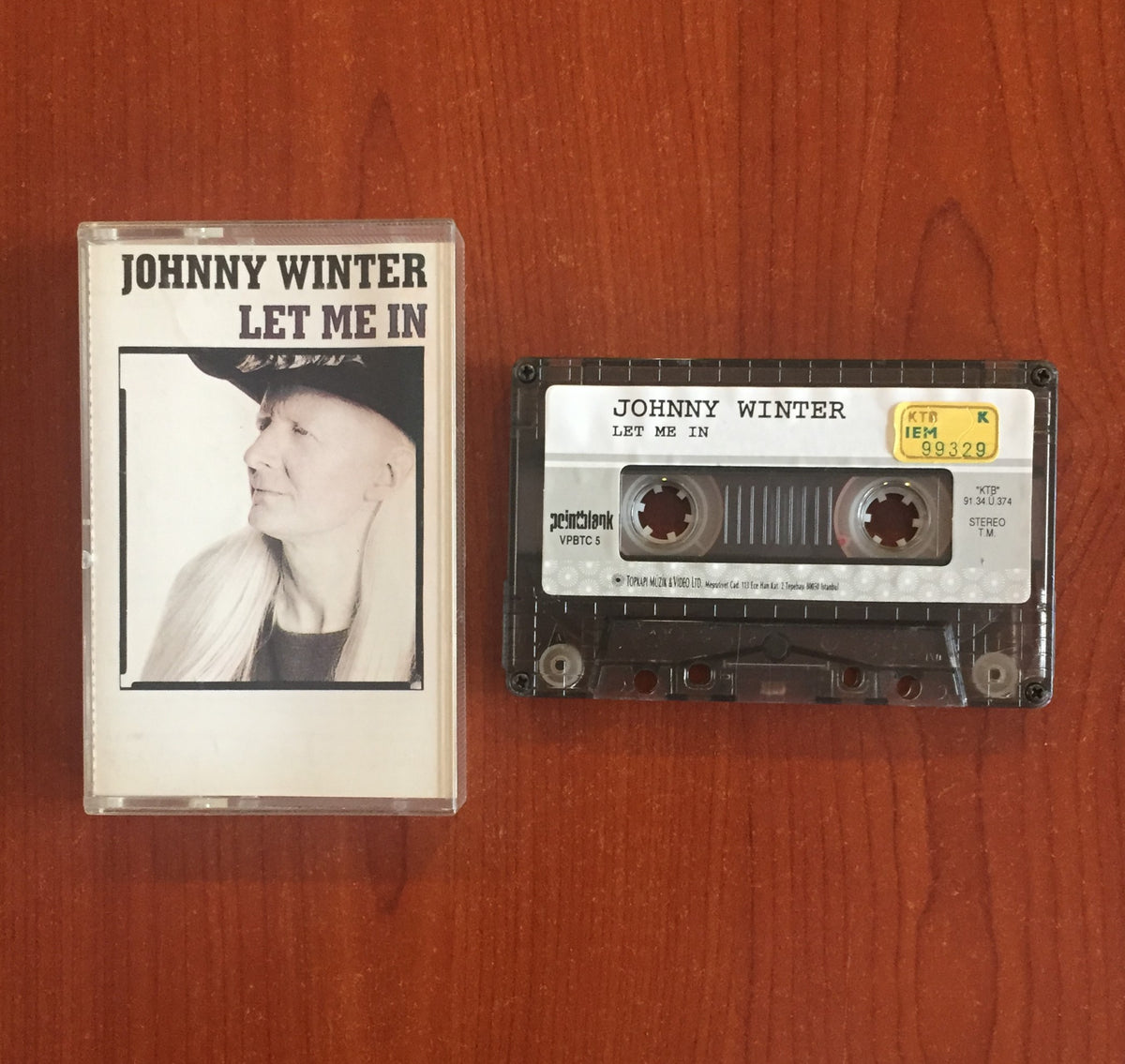 Johnny Winter / Let Me In, Kaset – Vintage Records